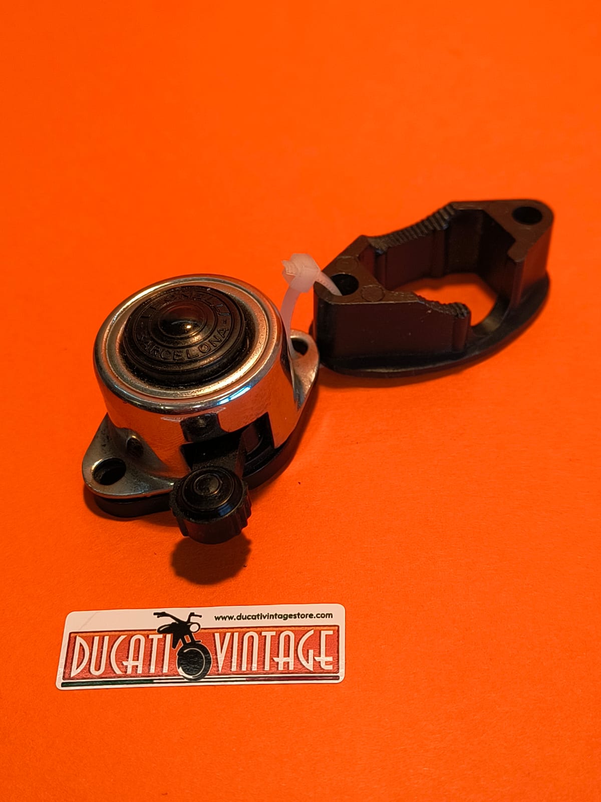 light switches 2 positions brand Leonelli-Barcelona, new original