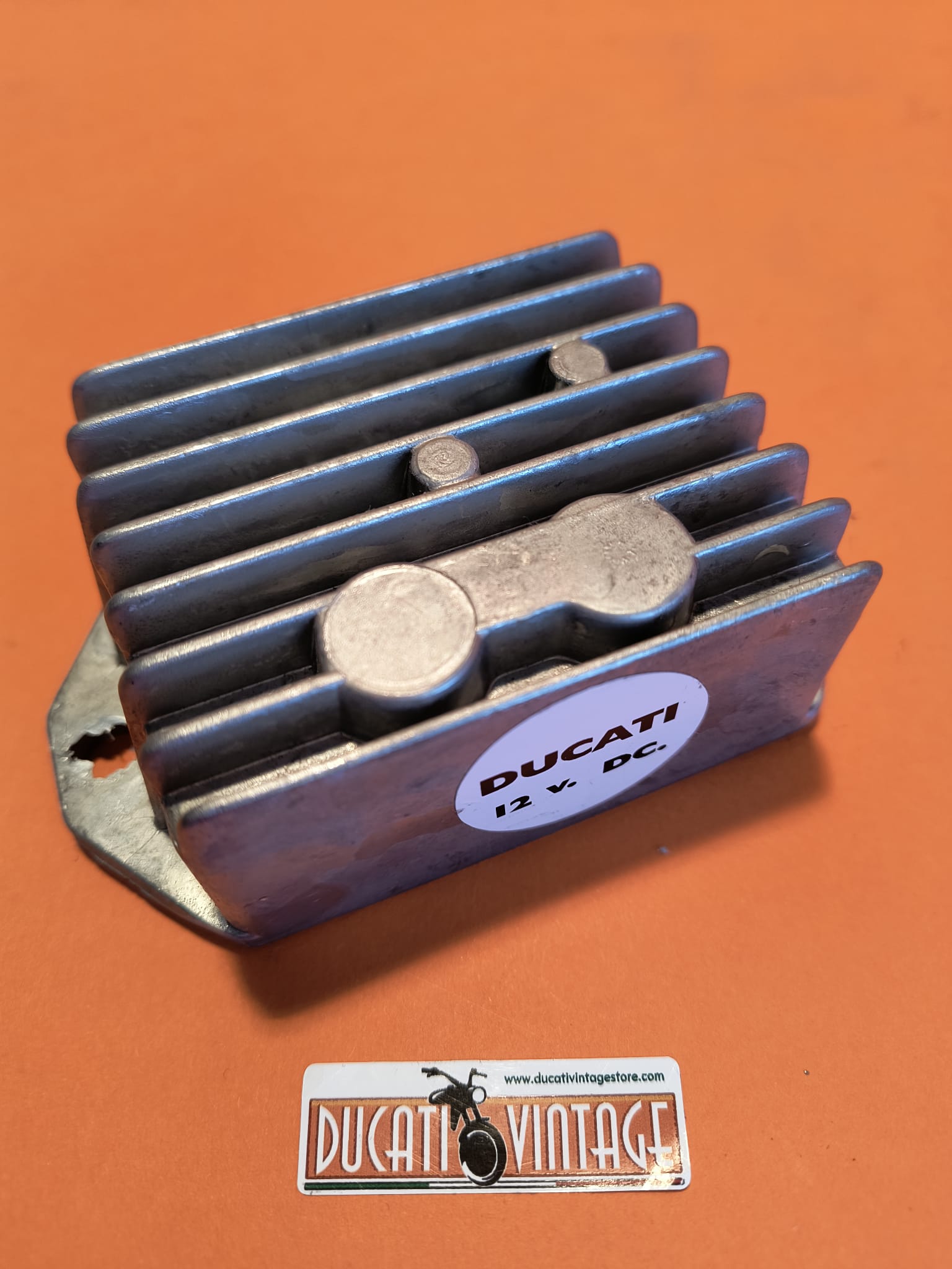 Battery charge controller 12V for "bridge" type alternator