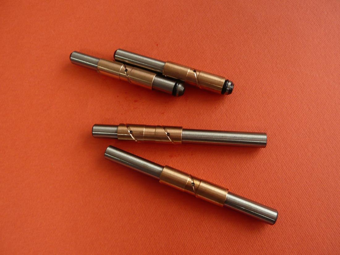 set rocker arm shaft Ø 8mm+rocker arm bushing for Ducati 450 with Desmo ...