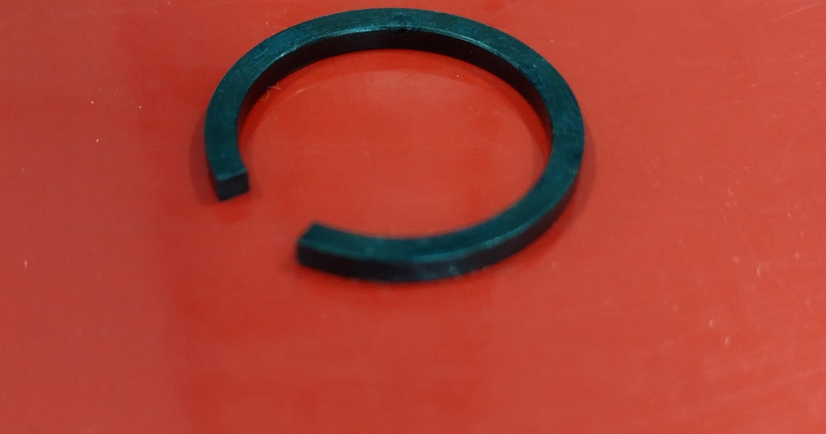 seeger for gearbox, ø 20, square section 2x2mm for gearbox shaft