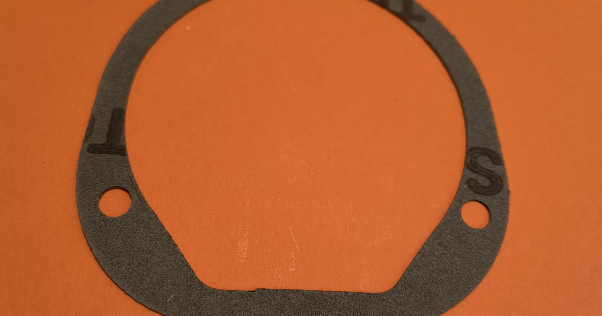 Gasket cover bevel gears and tachometer gearbox for single cylinder ...