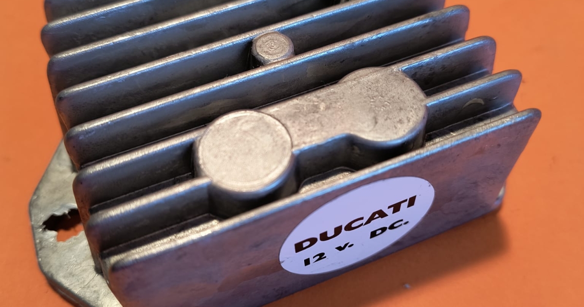 Battery charge controller 12V for "bridge" type alternator